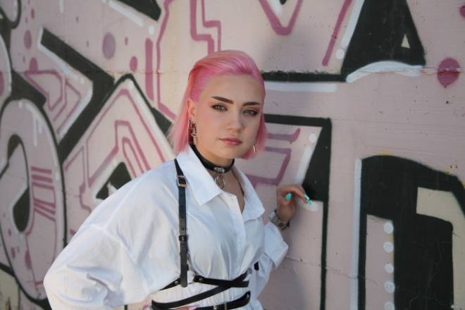 Serena Rigacci ci racconta Overseas | La Gazzetta dello Spettacolo