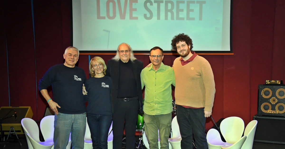 Love Street: Inno all'Amore di Franco Mussida | La Gazzetta dello ...